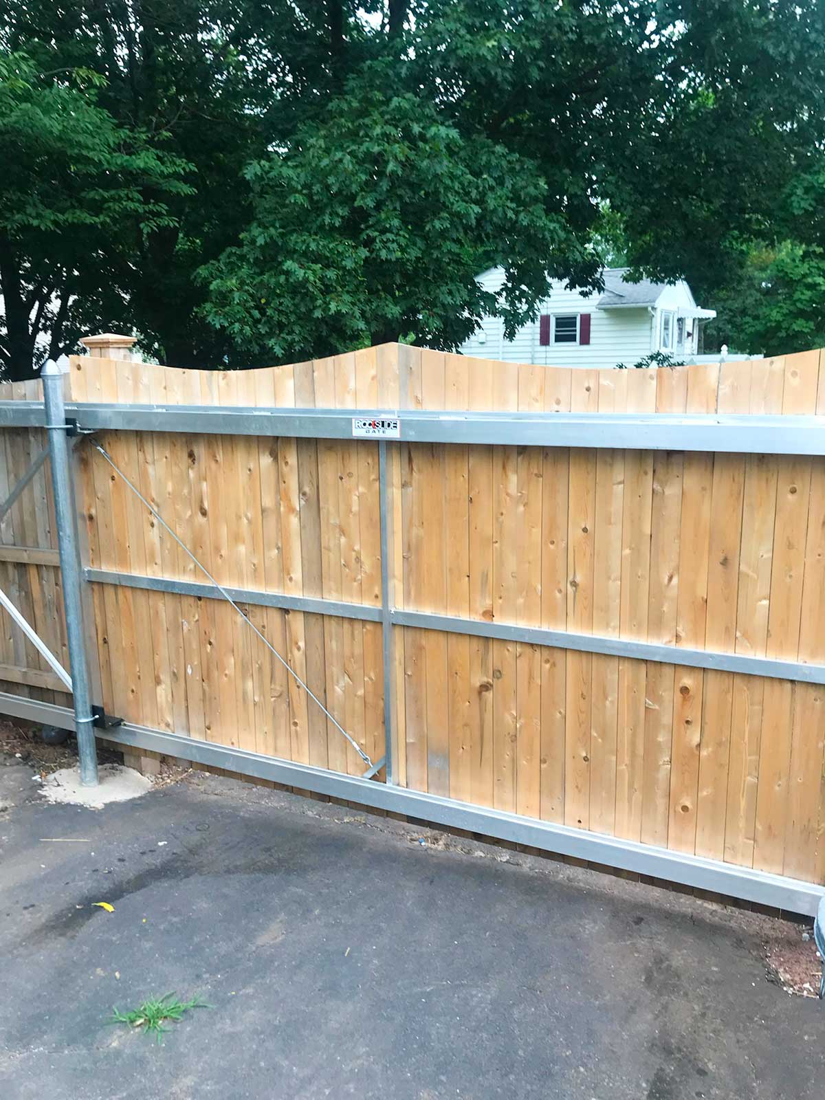 Scalloped Cantilever Gate - Central Jersey Fence